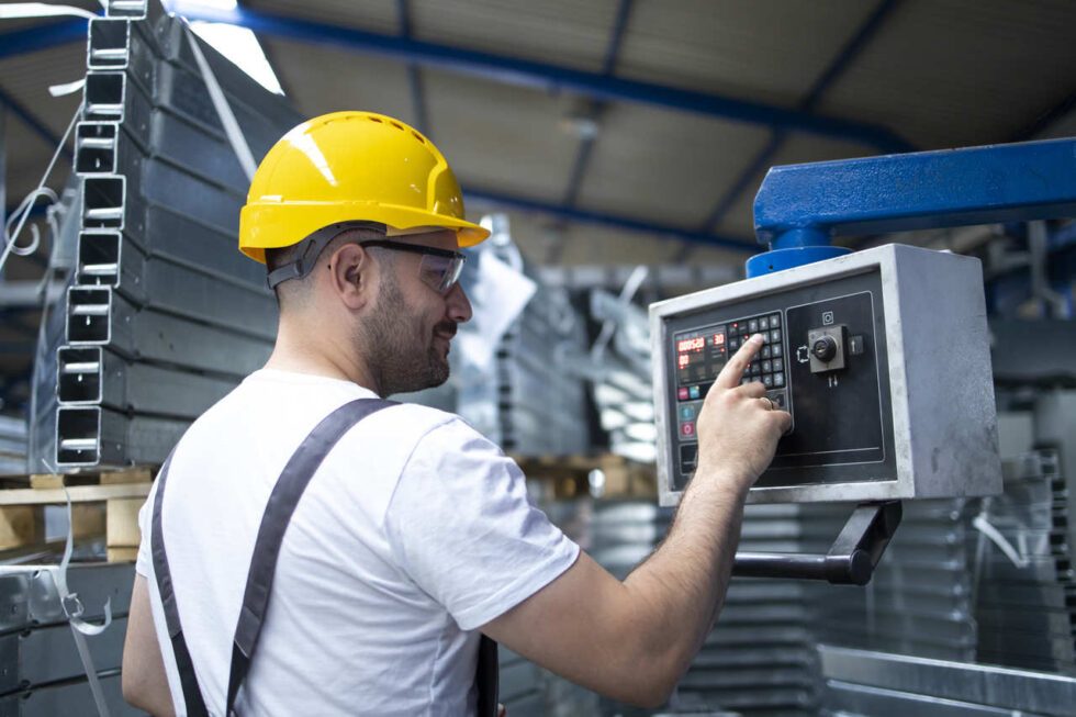 Equipamentos industriais: conheça os diferentes tipos para sua produção